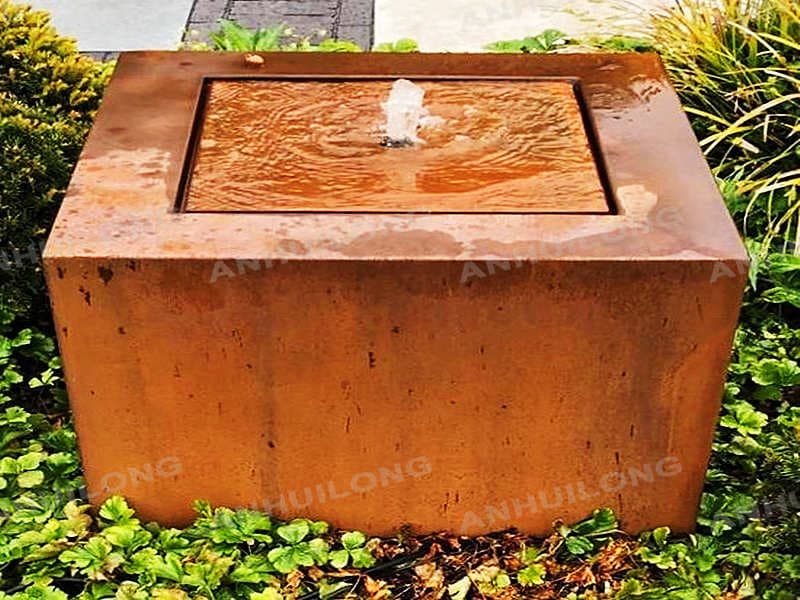 Corten Steel Water Feature For Landscaping UAE-Corten Steel Water Feature